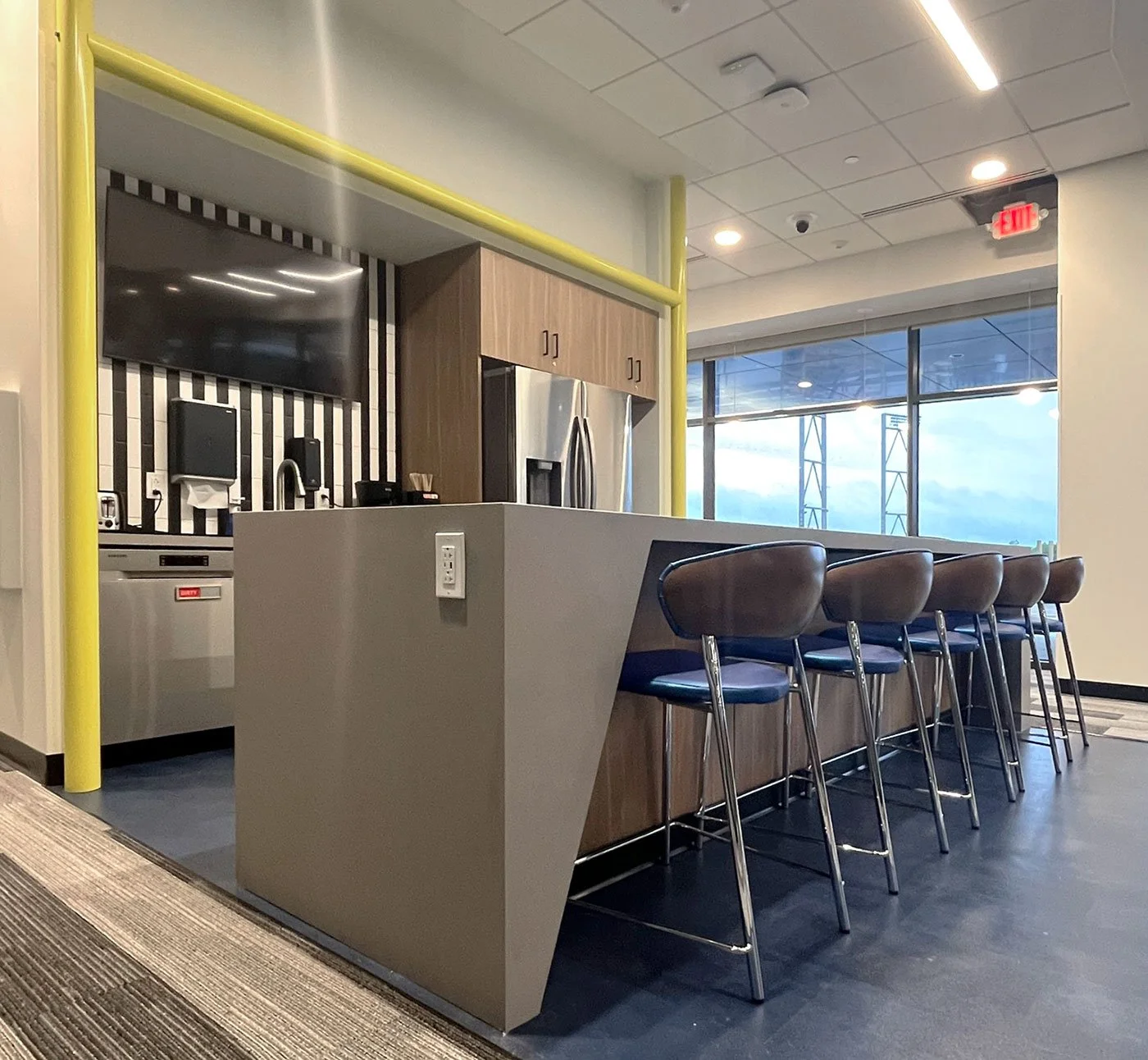 CUSTOM ARCHITECTURAL FABRICATION: HOSPITALITY — MRO Built