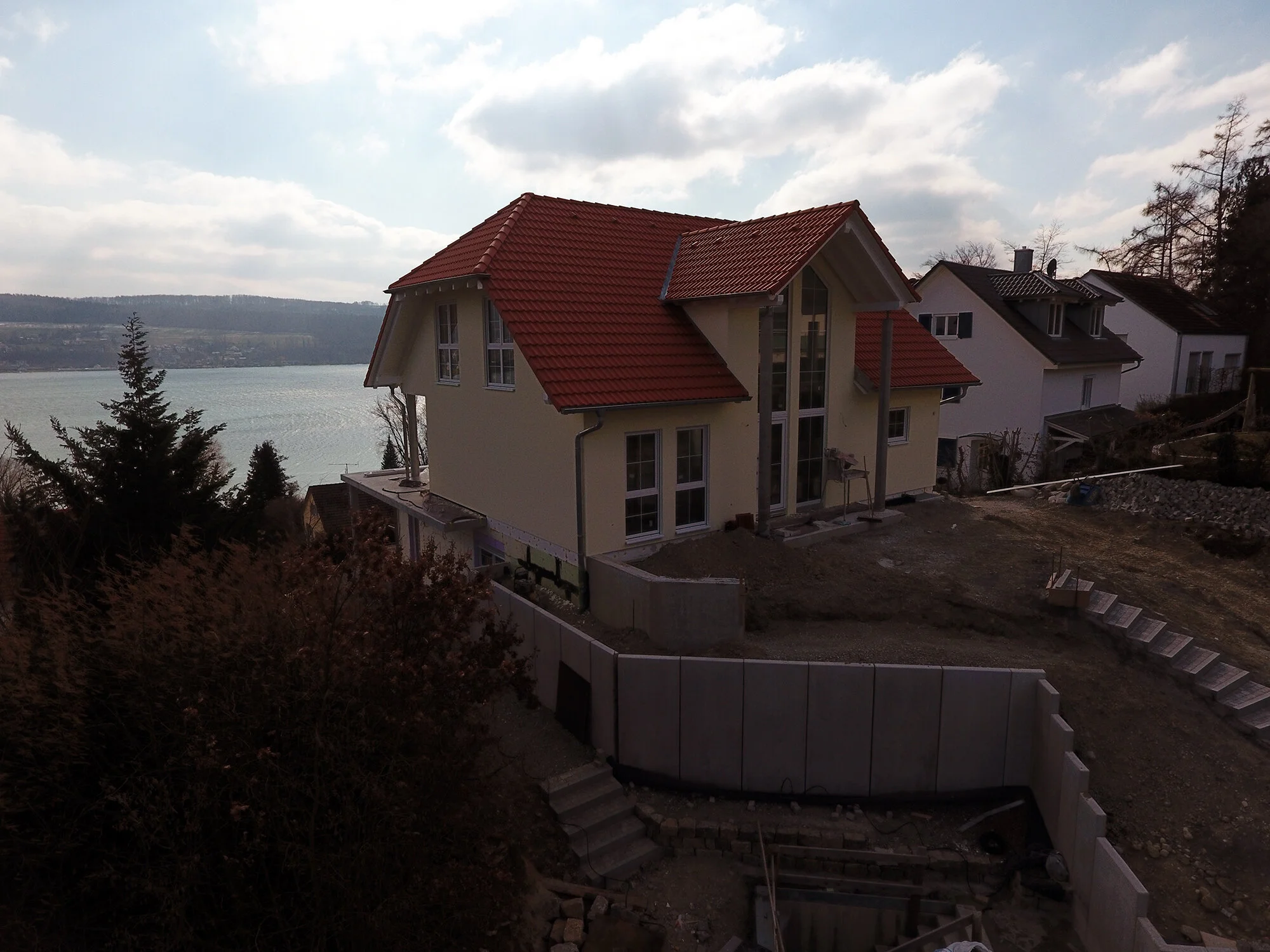Villa am Bodensee mit Seeblick — 2P-Raum Architekten