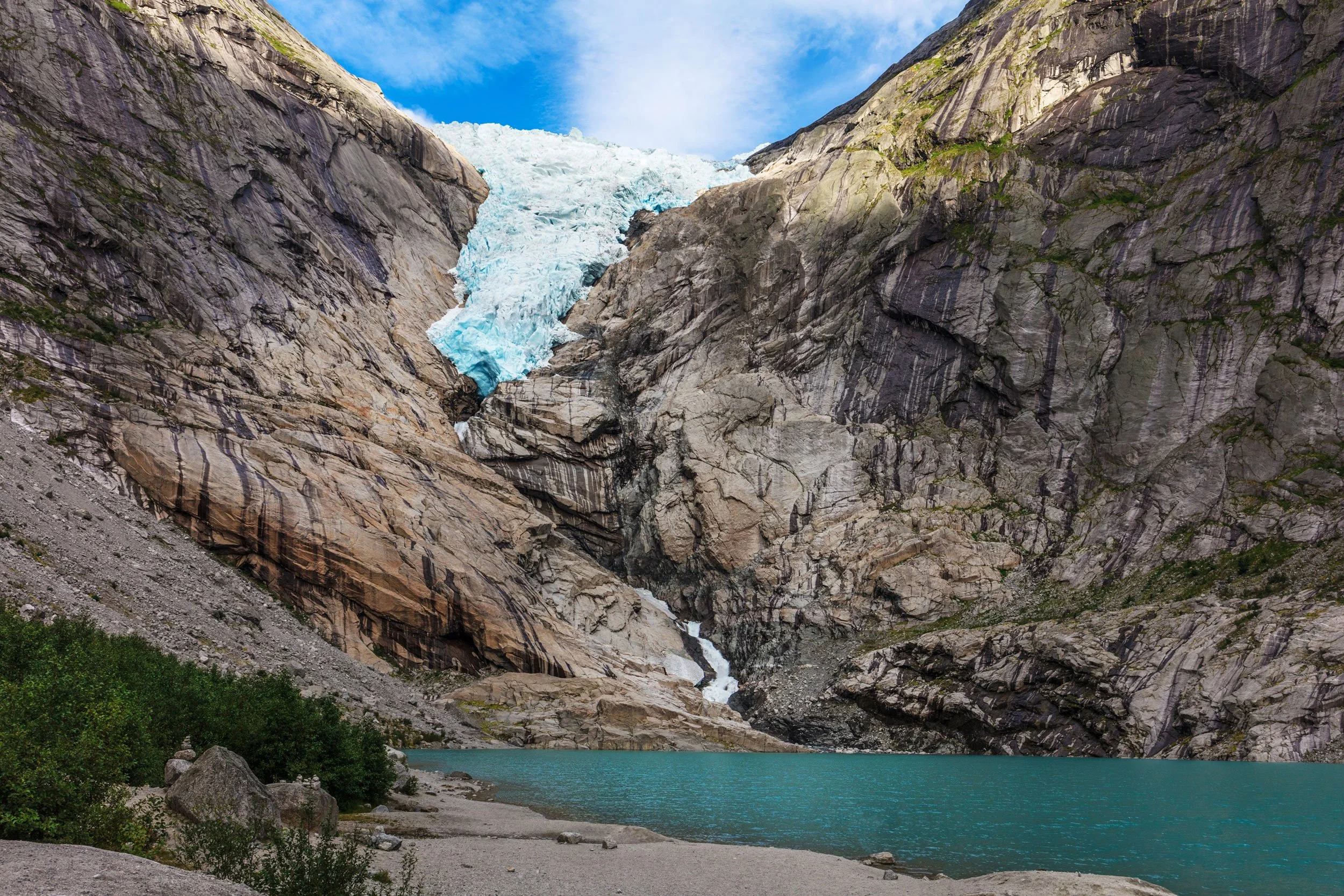 Briksdal