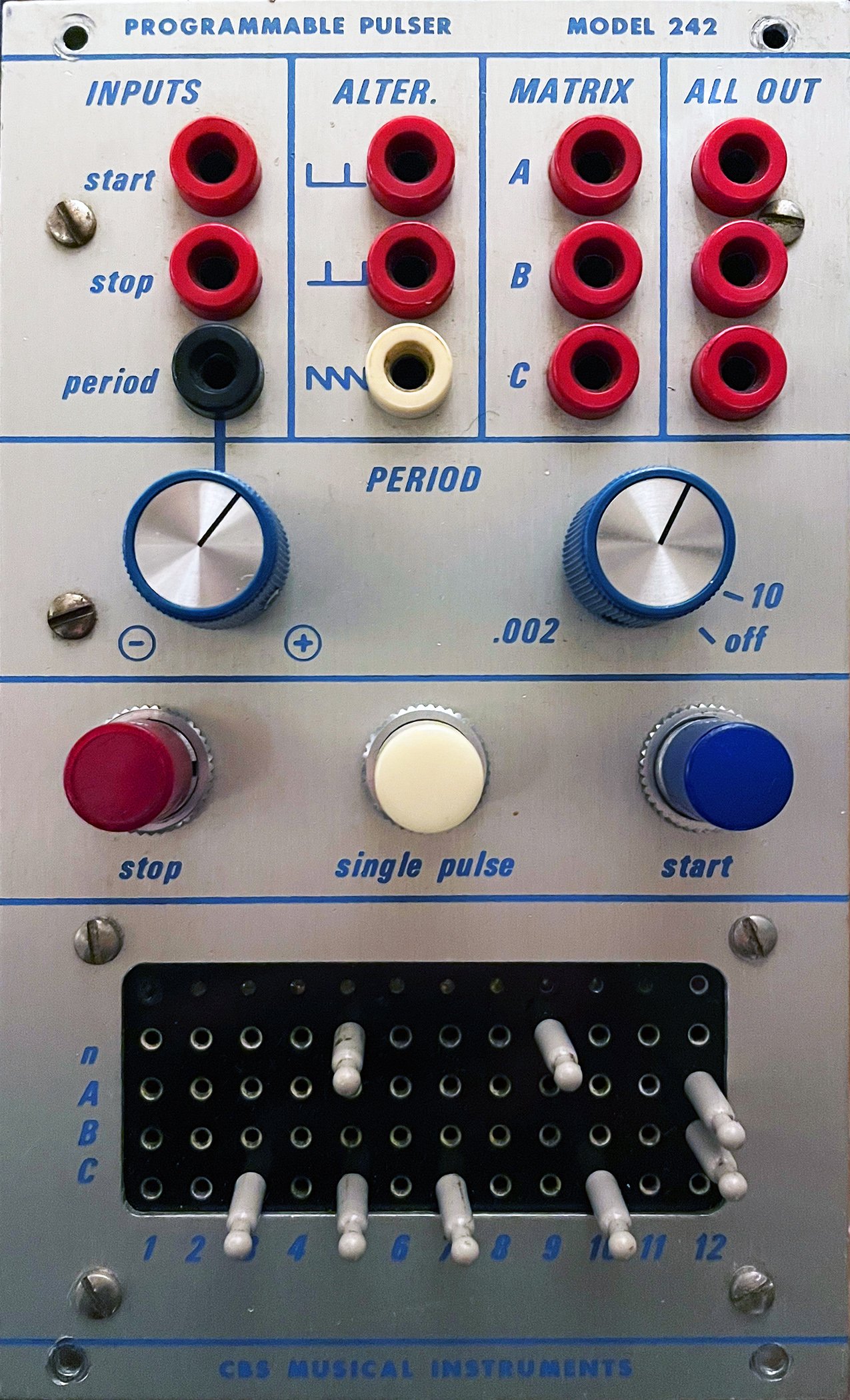 242 Programmable Pulser — The M.E.M.S. Project