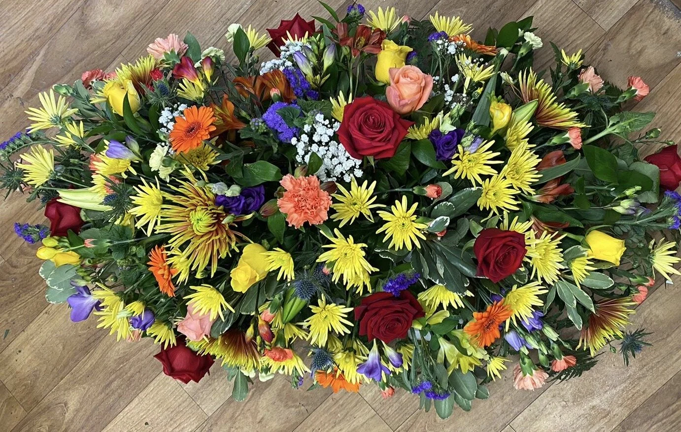 Independent, Bristol florist, offering flowers and floral arrangements ...