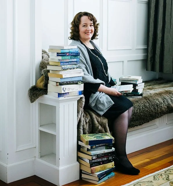 Interview with Lisa Medved author of 'The Engraver's Secret' — Cindy L ...