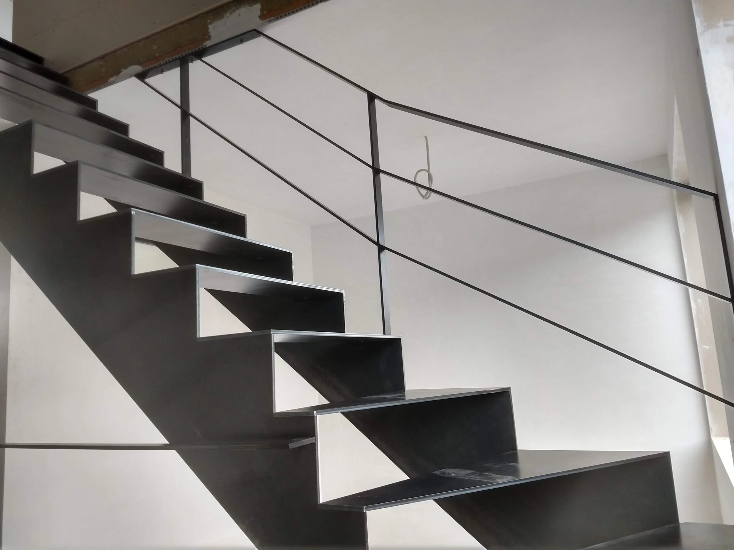 Trappen & leuningen — LAS BV