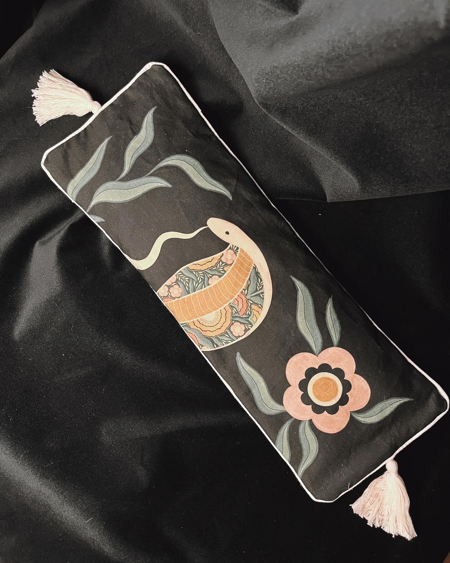 store — hilary jane
