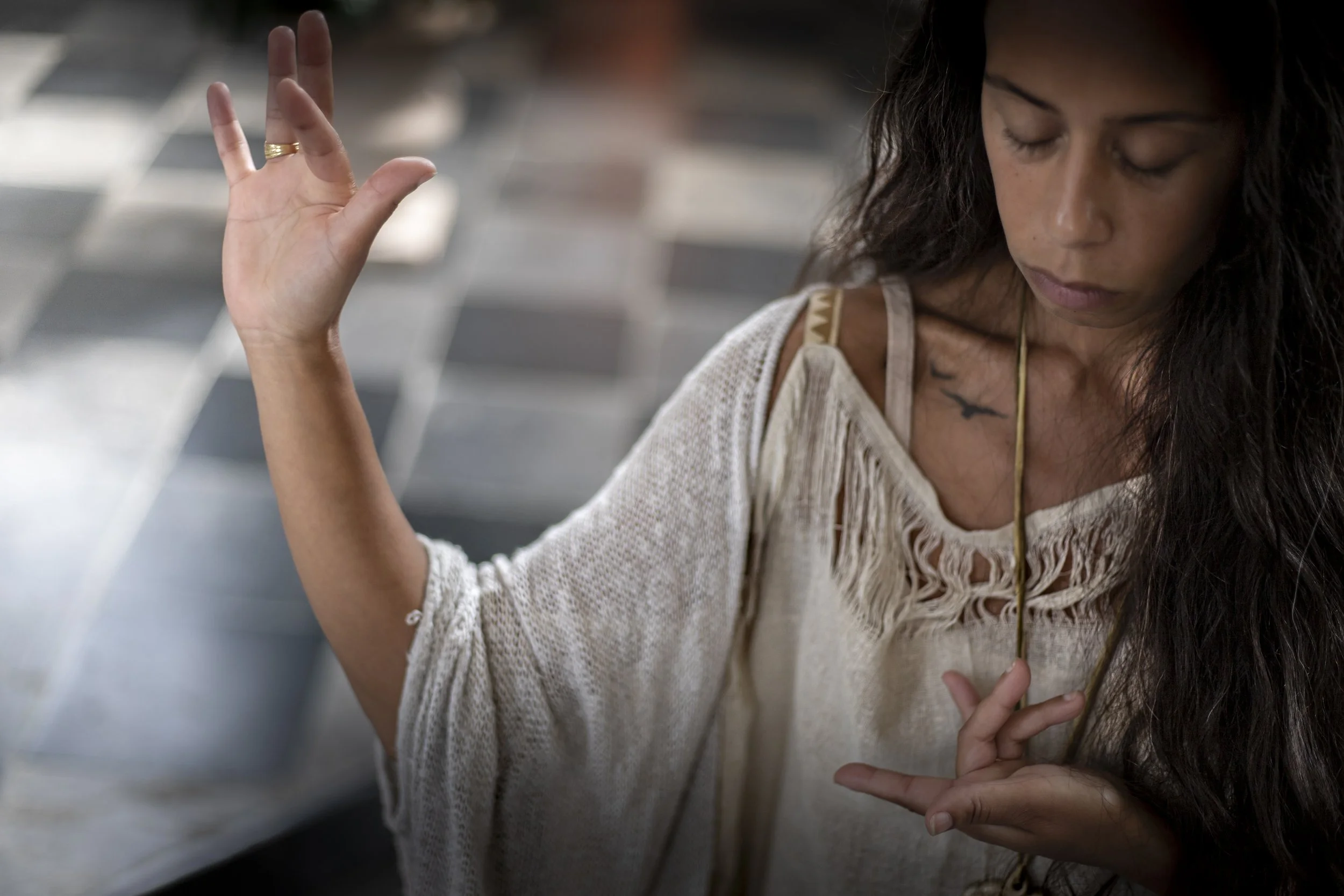 About Azava & Mikhaël Akasha CINMAYA Quantum Energy Healing. 1-1 ...