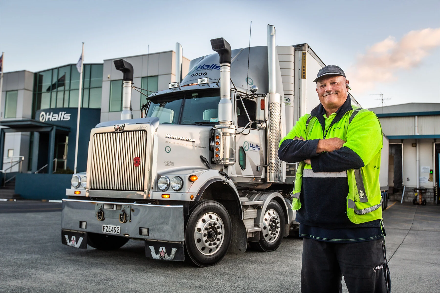 Refrigerated & Frozen Transport - Hall's Group Ltd