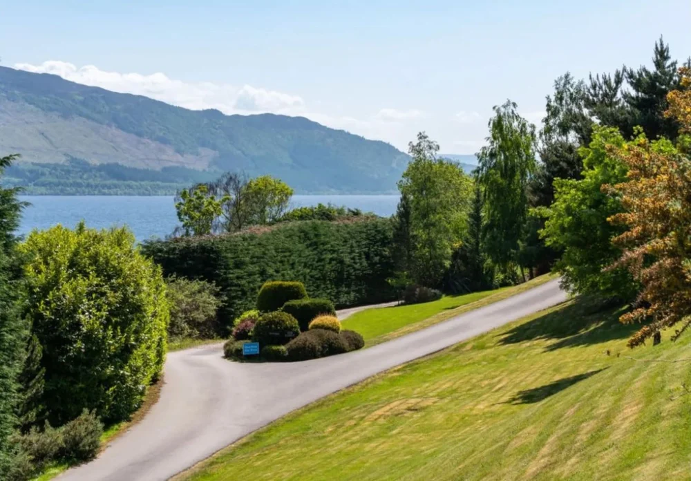 Luxury Self Catering Cottages Loch Ness | Loch Ness Lodge