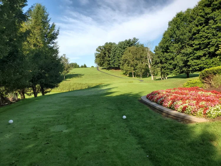 Golf-information — Meadowink Golf Course