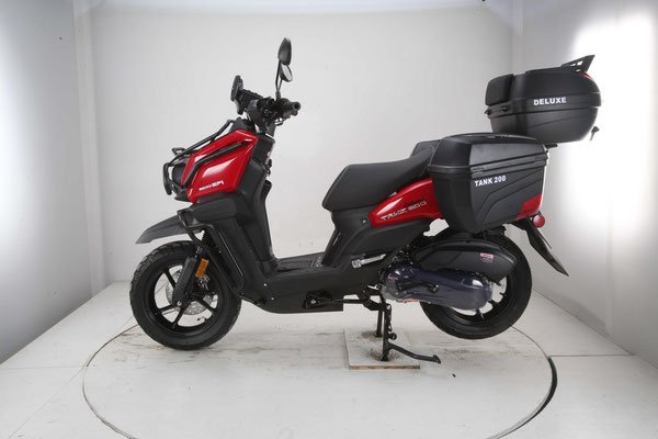 Tank 200cc EFI Scooter — Luca Motorsports