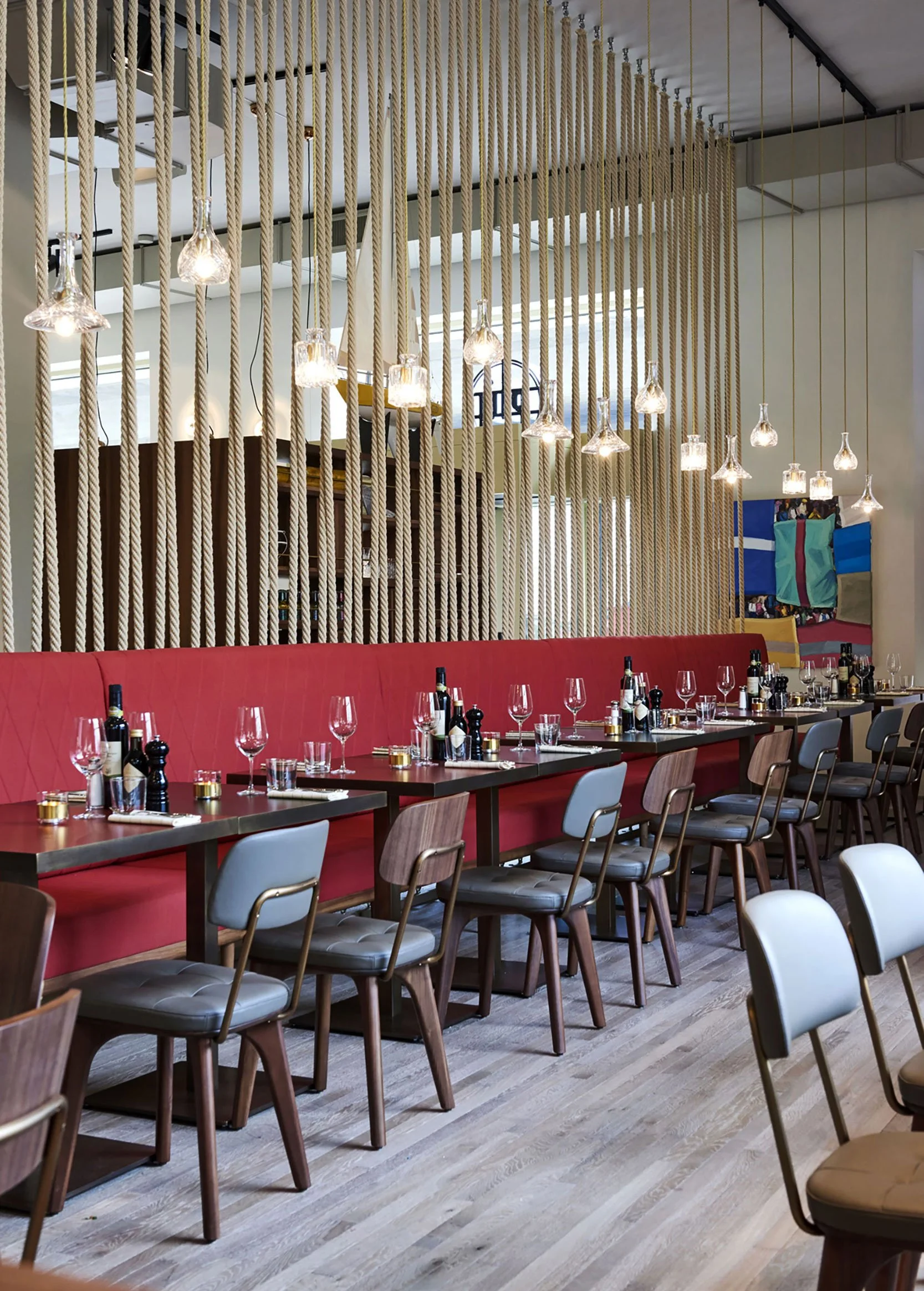 Nader Interior GmbH — Restaurant Più Schiffbau