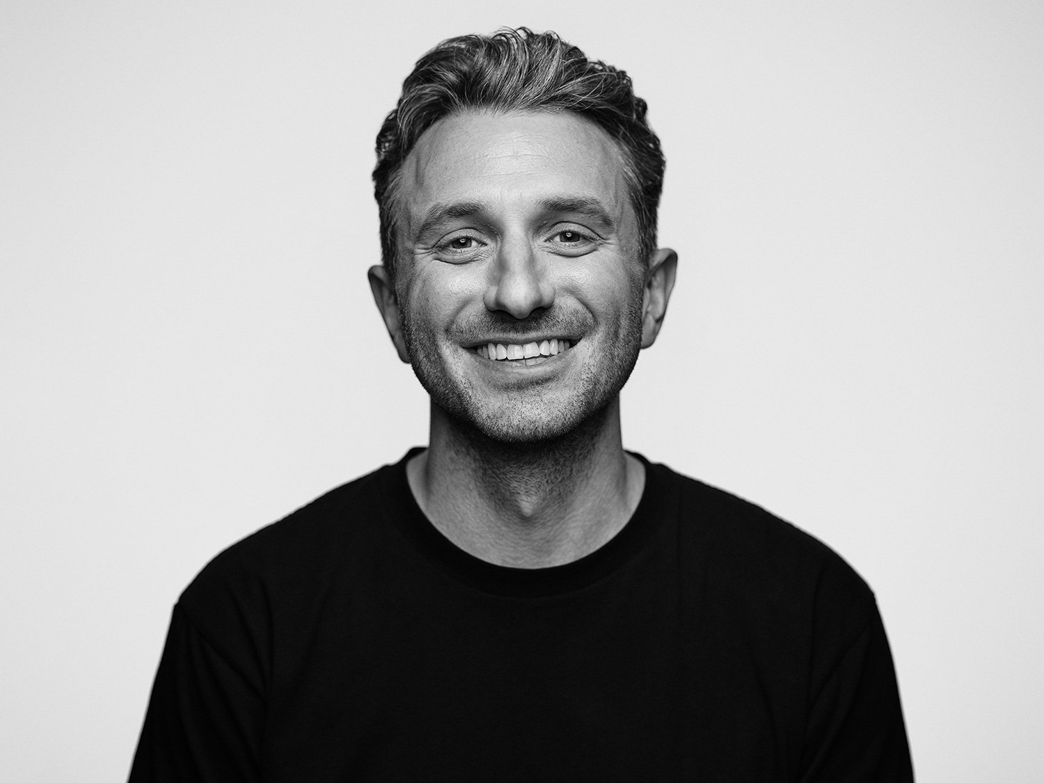 BENNY CAPP HEADSHOTS: Headshot Photography Near Me