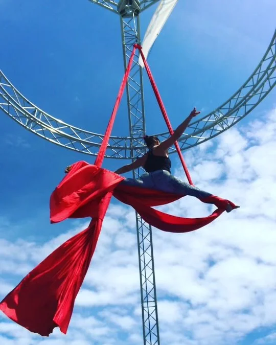 Aerial Arts — I FLY Trapeze