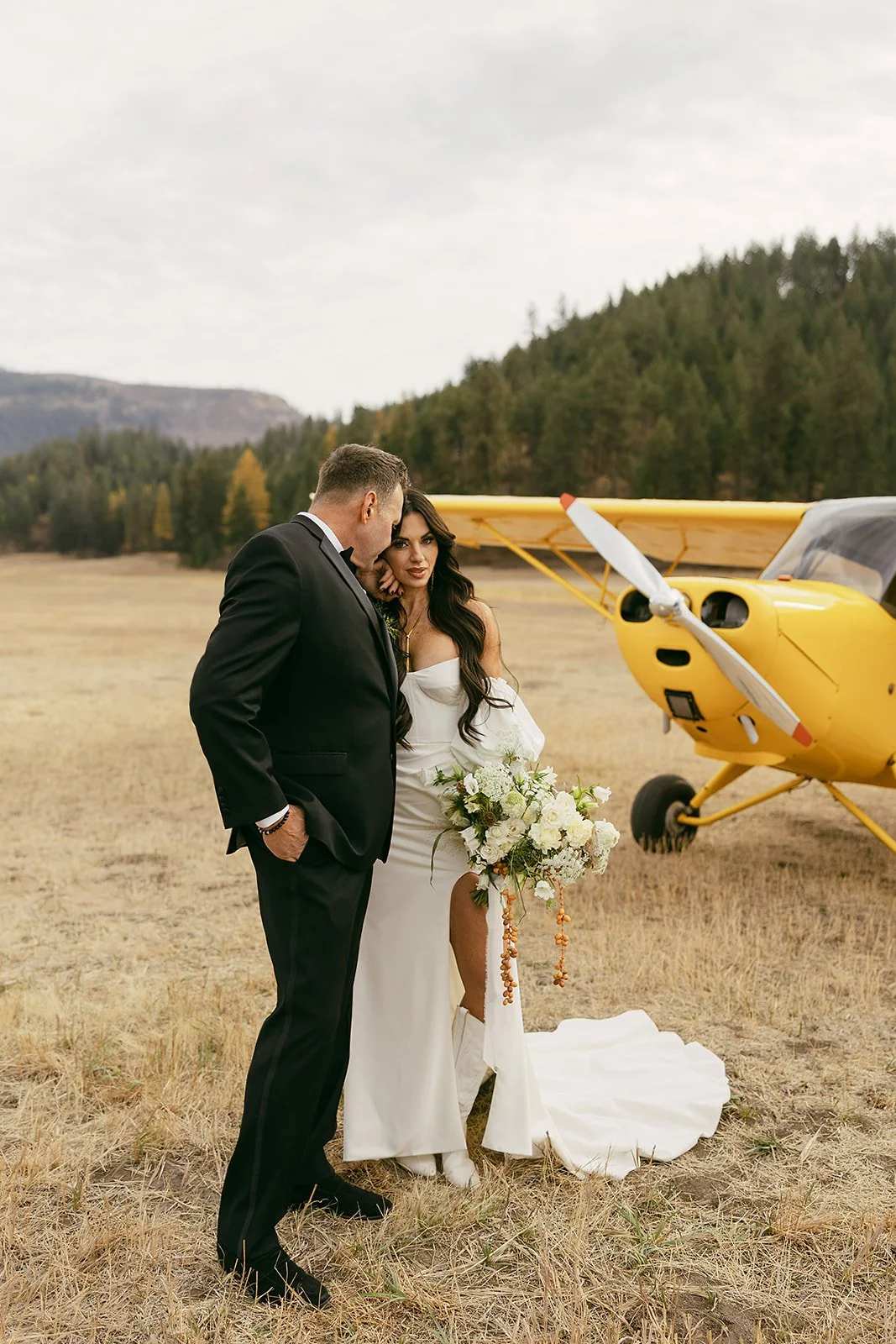 Fly-In Elopement at Moose Valley Ranch: A Luxury Mountain Wedding ...