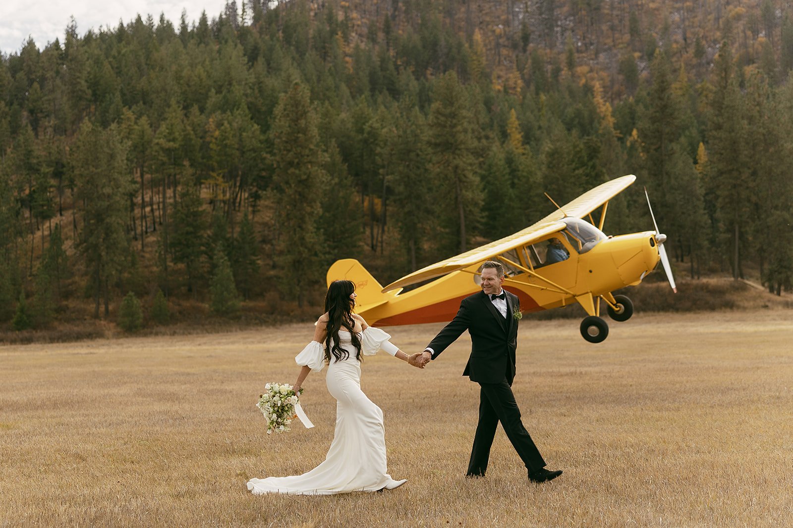 Fly-In Elopement at Moose Valley Ranch: A Luxury Mountain Wedding ...