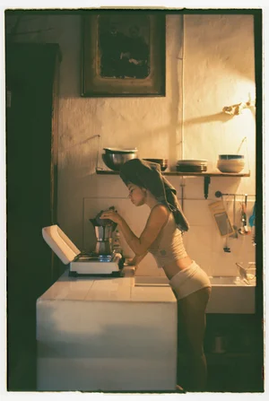 Noemie by Jo Pesch — Others Magazine