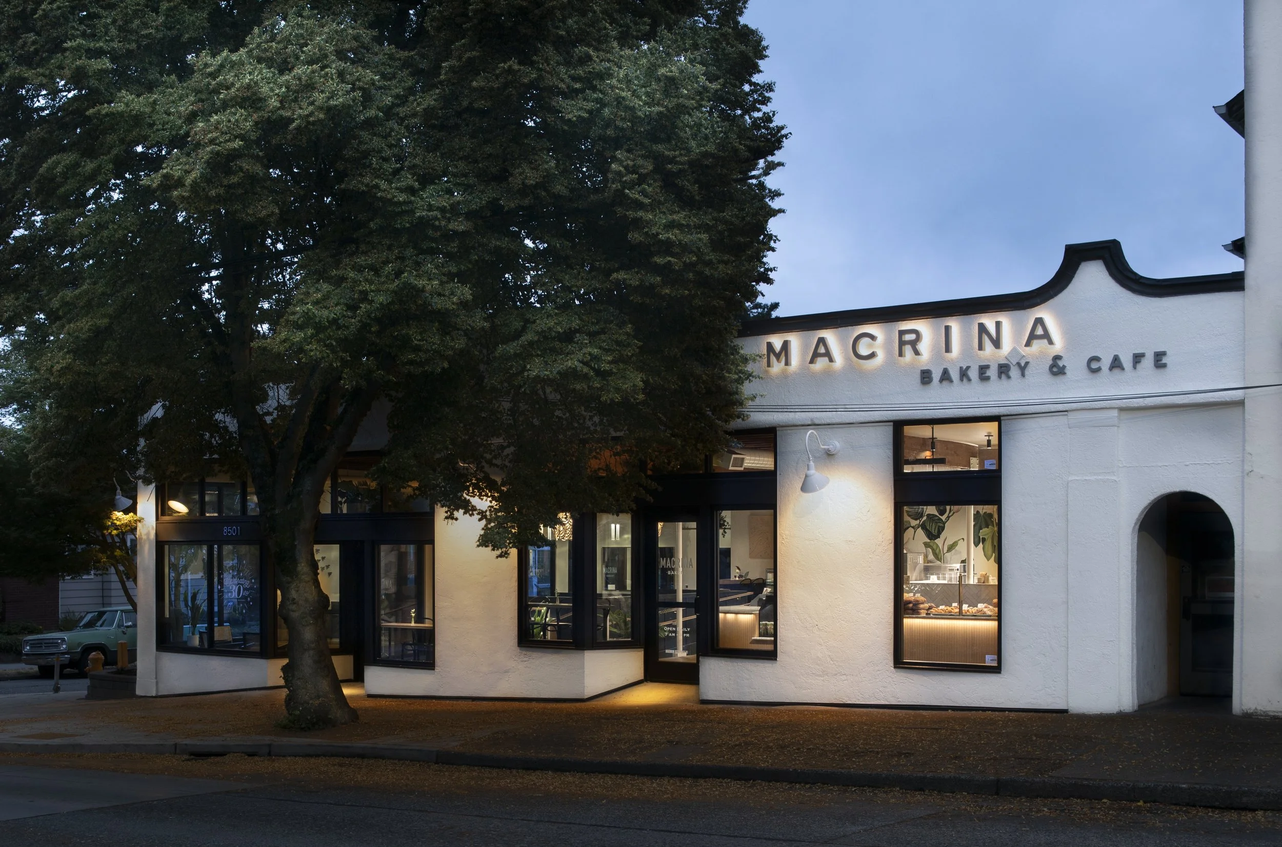 Maple Leaf Cafe — Macrina Bakery