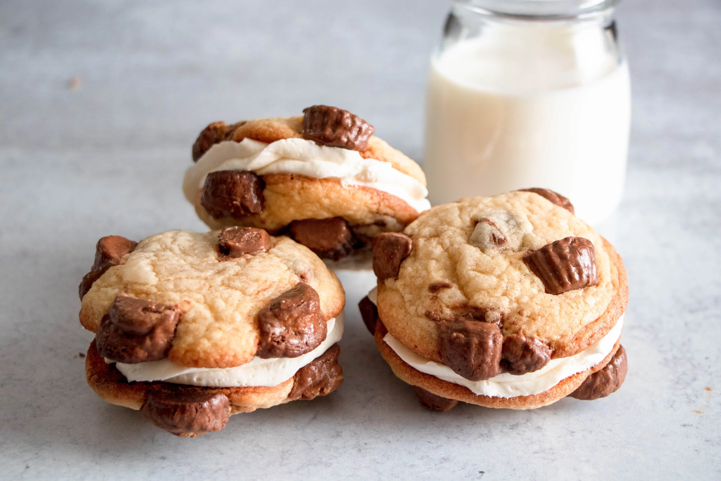 Reese's Cakey Cookies — SWEET MELI BAKERY