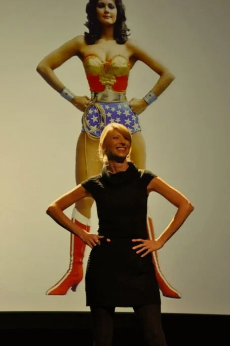 Amy Cuddy's Power Poses For Confidence — 7SY