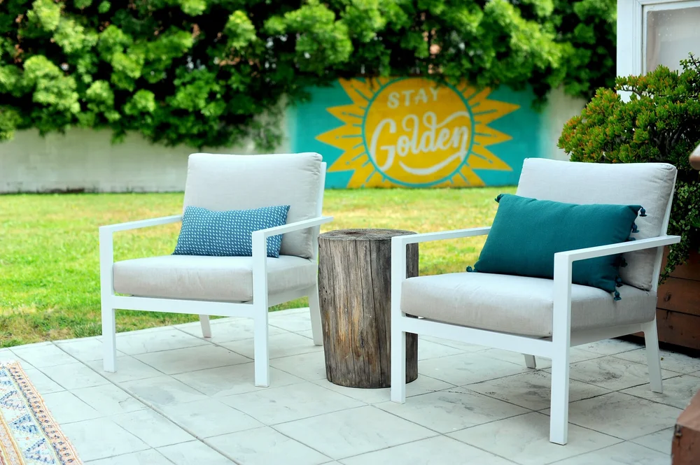 5 Tips for Giving Your Backyard the Perfect Summer Makeover — Amy Tangerine