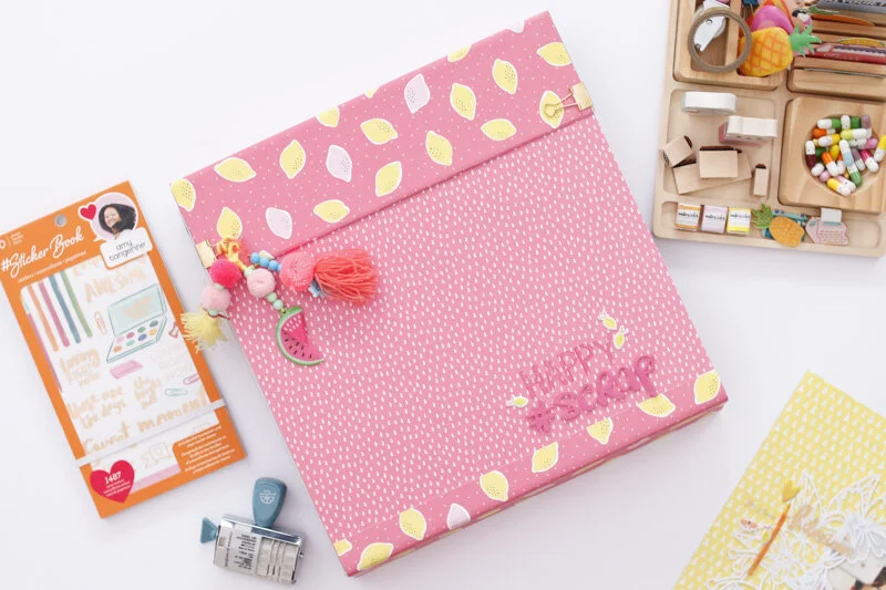Design Team: Violeta's Folder Scrapbook — Amy Tangerine