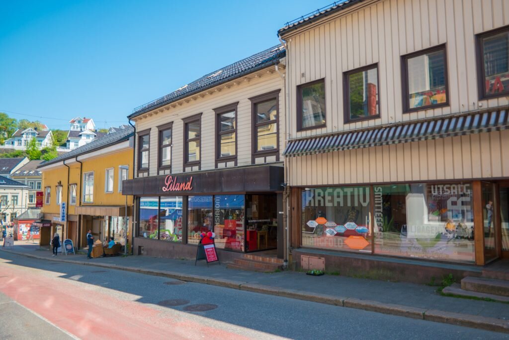 Sentrumsrommet — Lisbeth Iversen