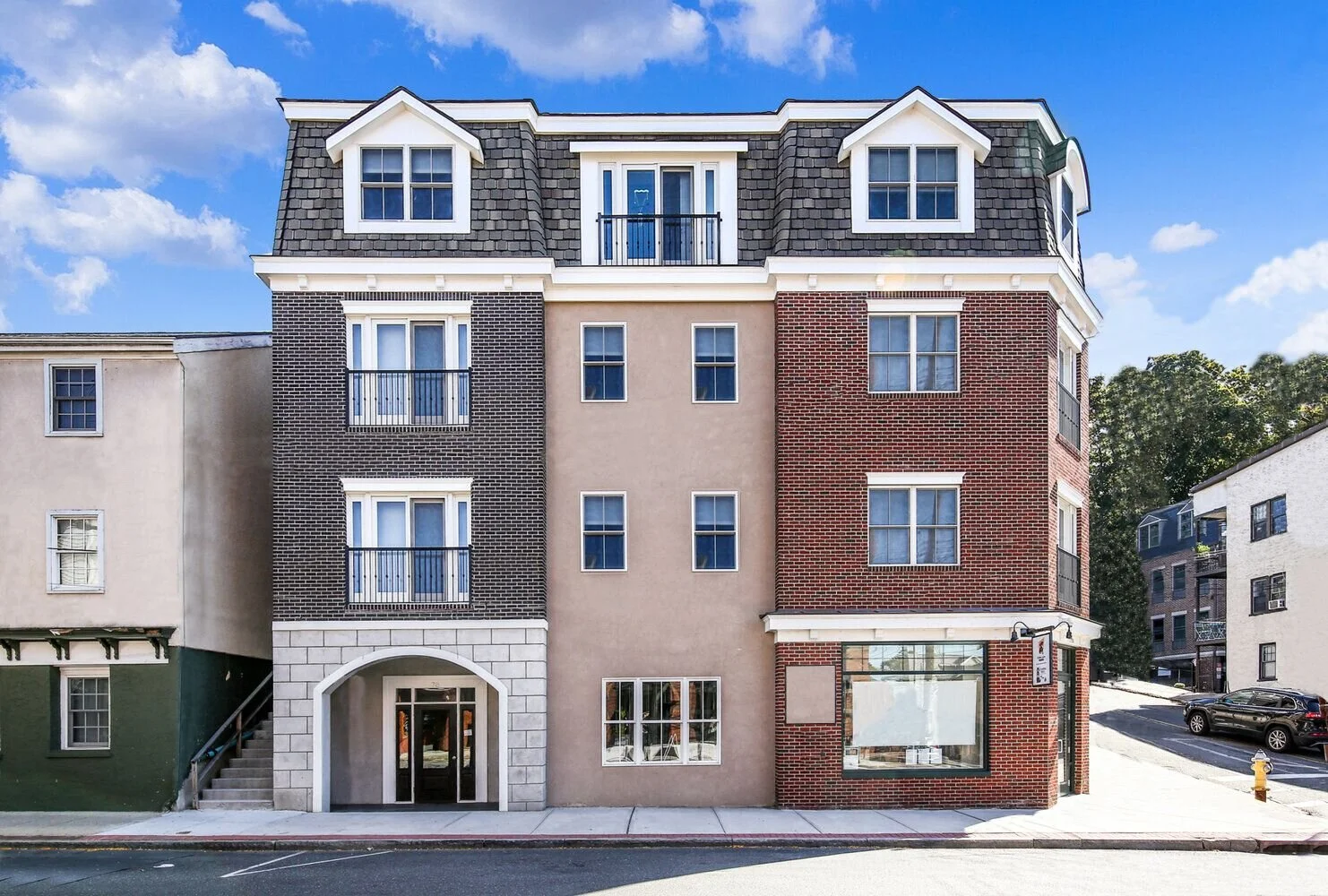 Mixed use modular apartment building with commercial on the first floor ...