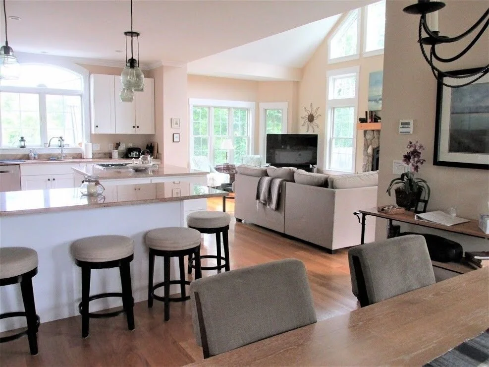 Charming Martha's Vineyard Modular Home — Signature Building Systems