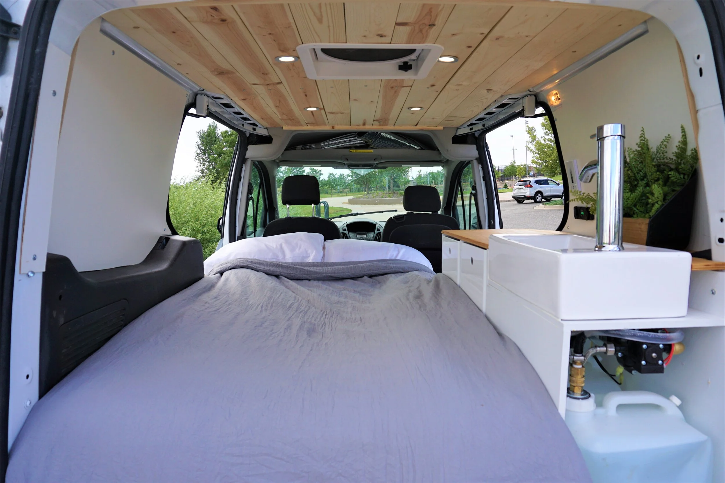 Custom Ford Transit Connect Campervan For Rent — Discover Campervans ...