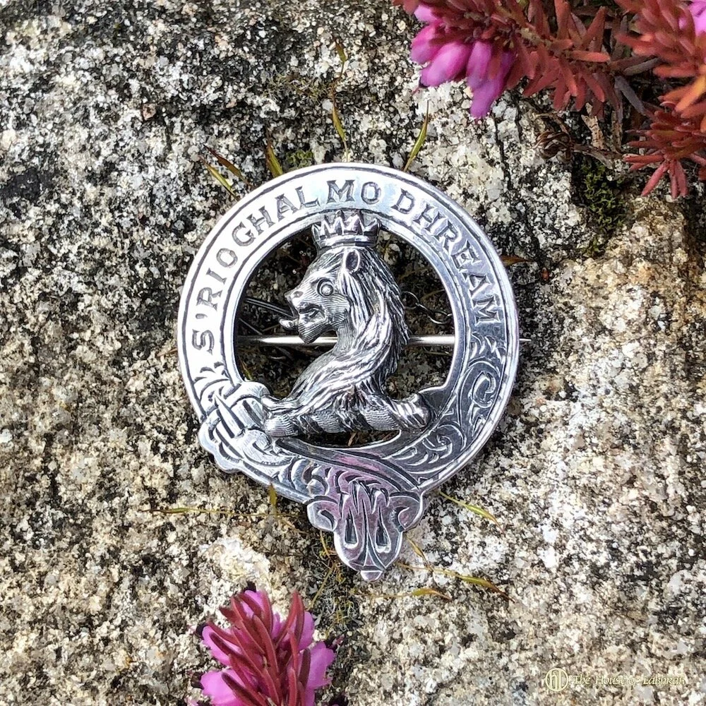 Experts in Scottish Highland Wear & Vintage Kilt Accessories