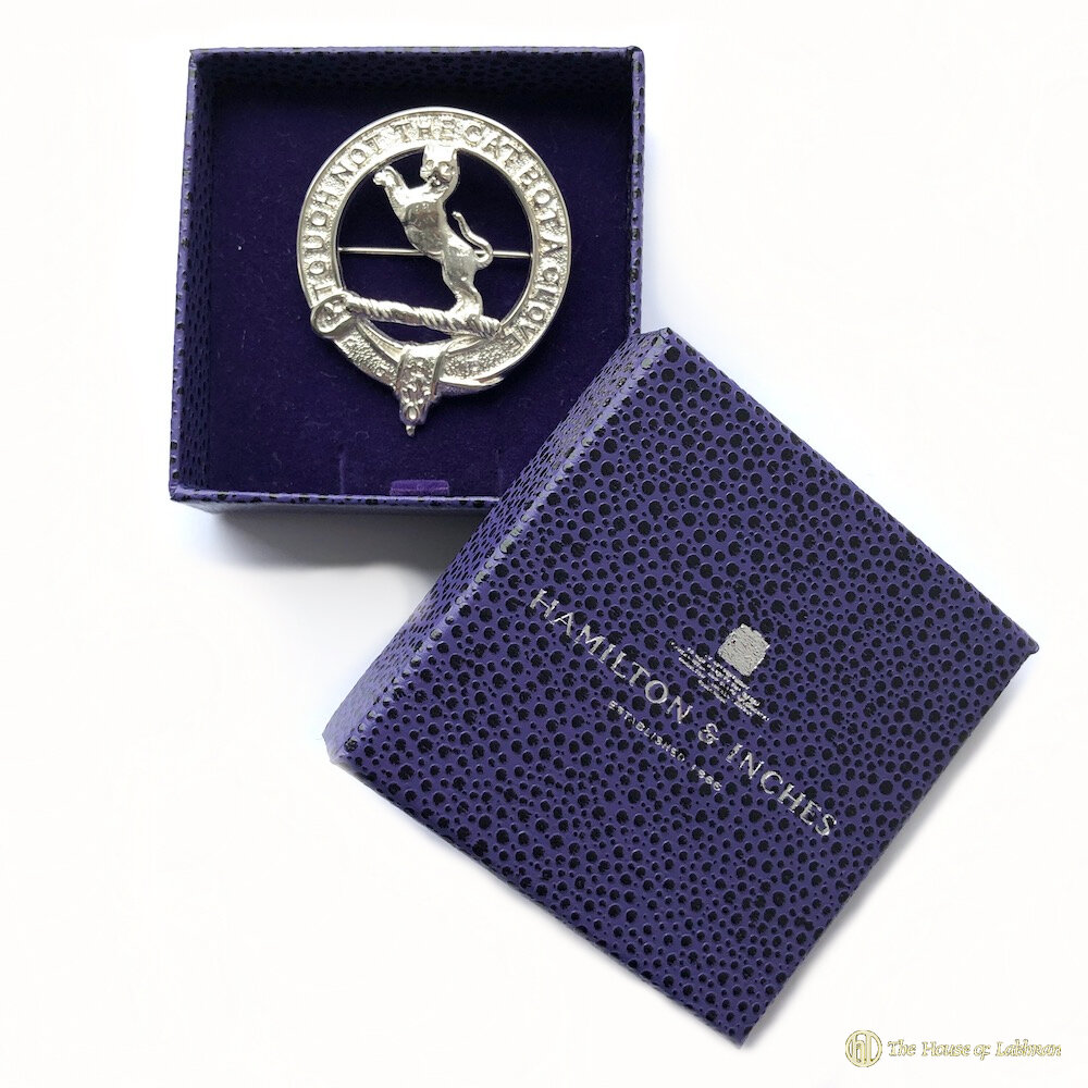 Mackintosh Clan Crest Silver Bonnet Badge — The House of Labhran