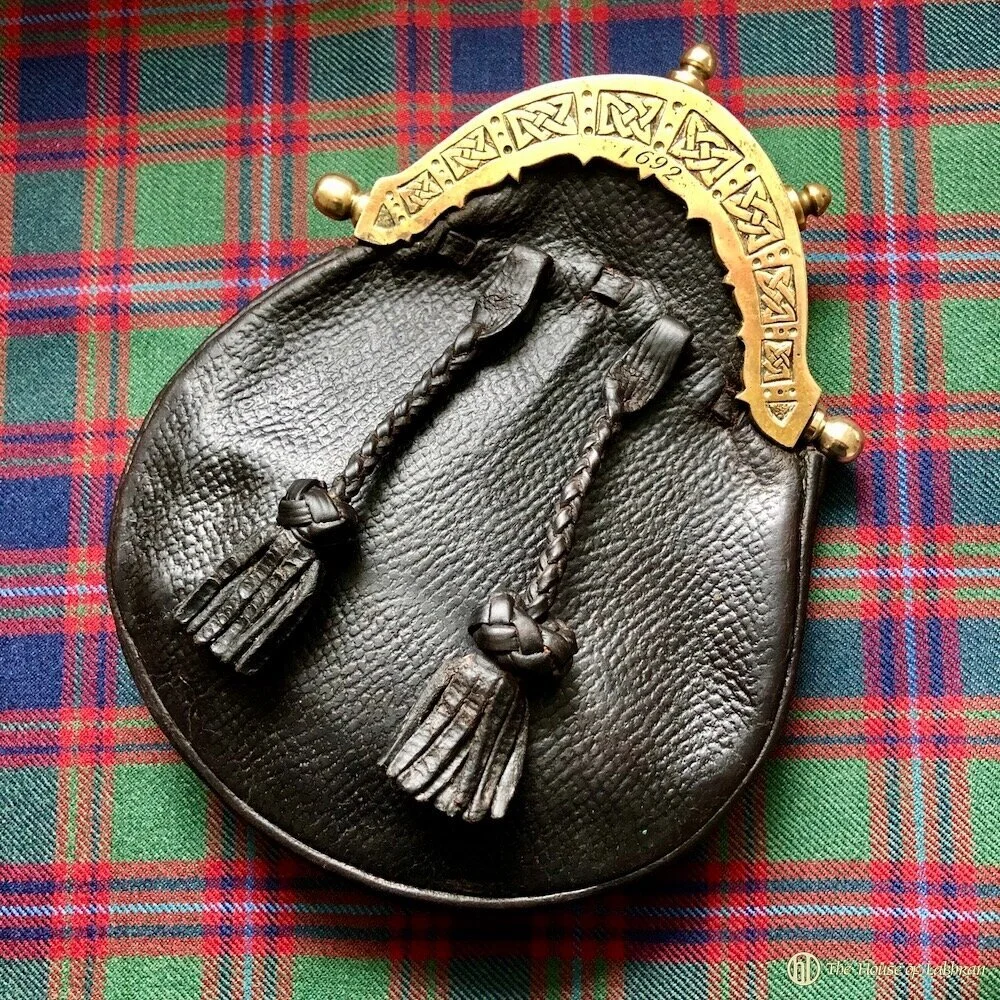 Experts in Scottish Highland Wear & Vintage Kilt Accessories