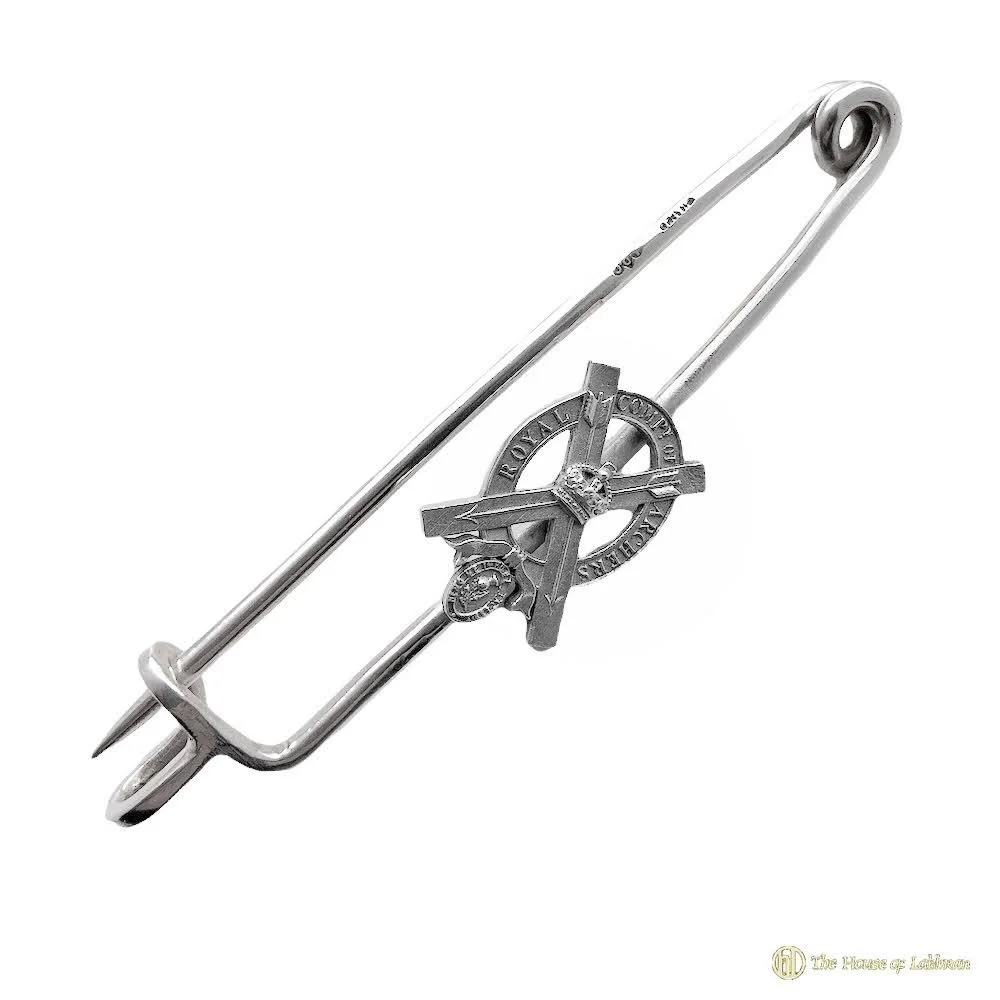 Experts in Scottish Highland Wear & Vintage Kilt Accessories