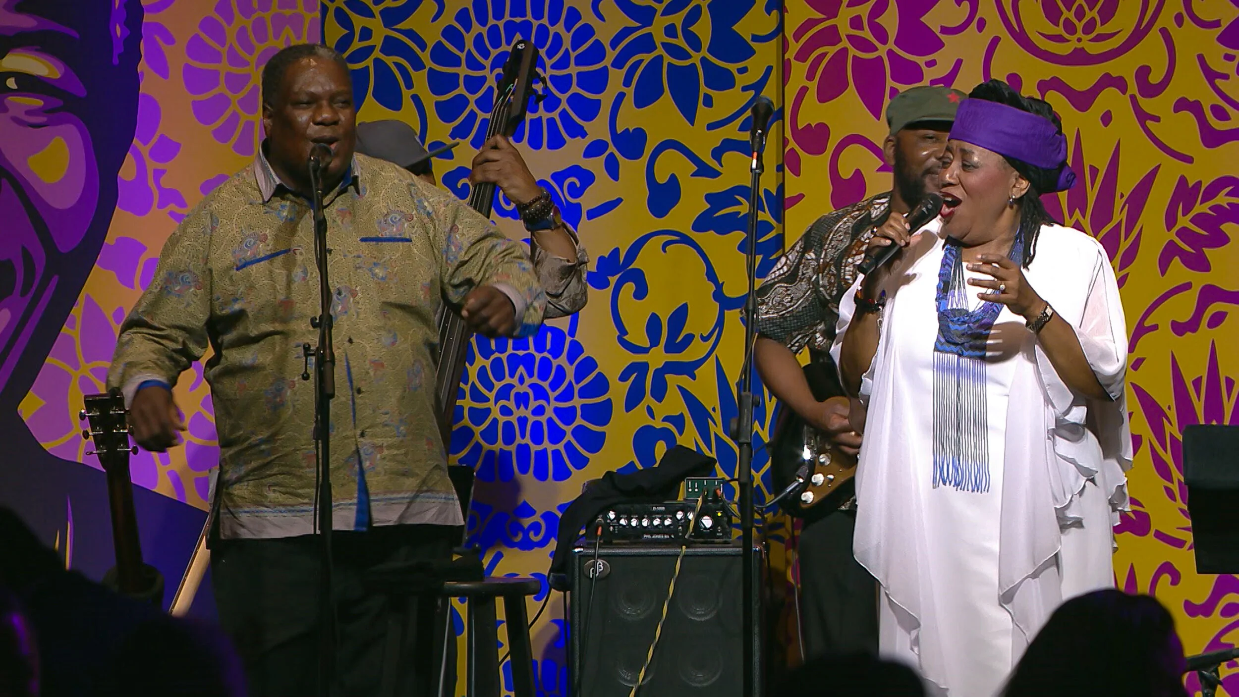 GALLERY — VUSI MAHLASELA