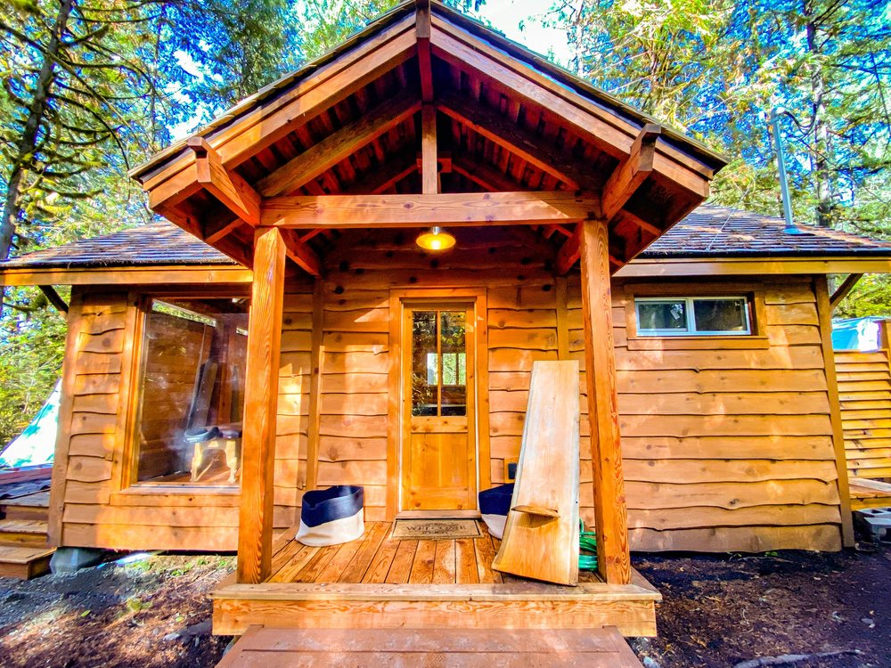 Cedar Bath House — Trout Creek Wilderness Lodge