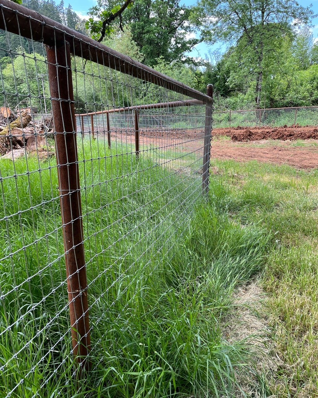 Pipe Fence — OREGON RANCH FENCE