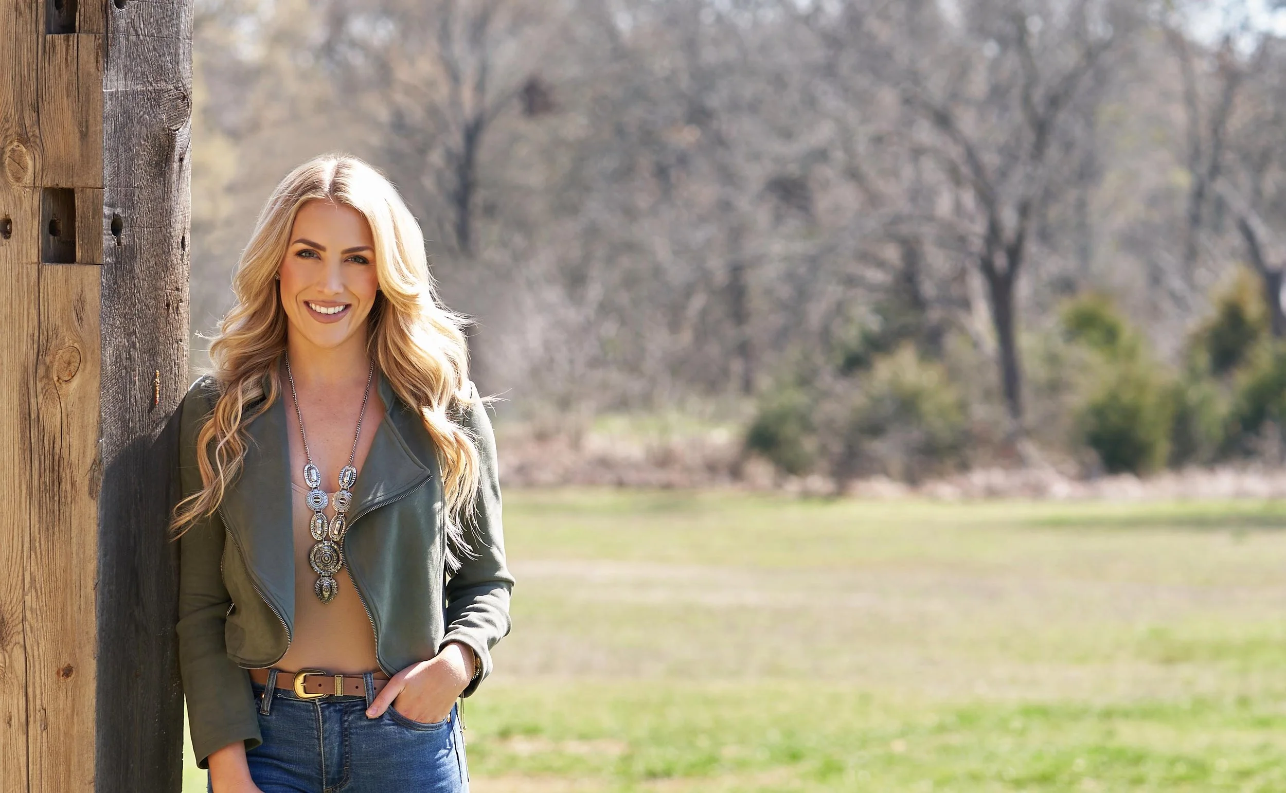 Ashton Theiss — The Ashton Agency