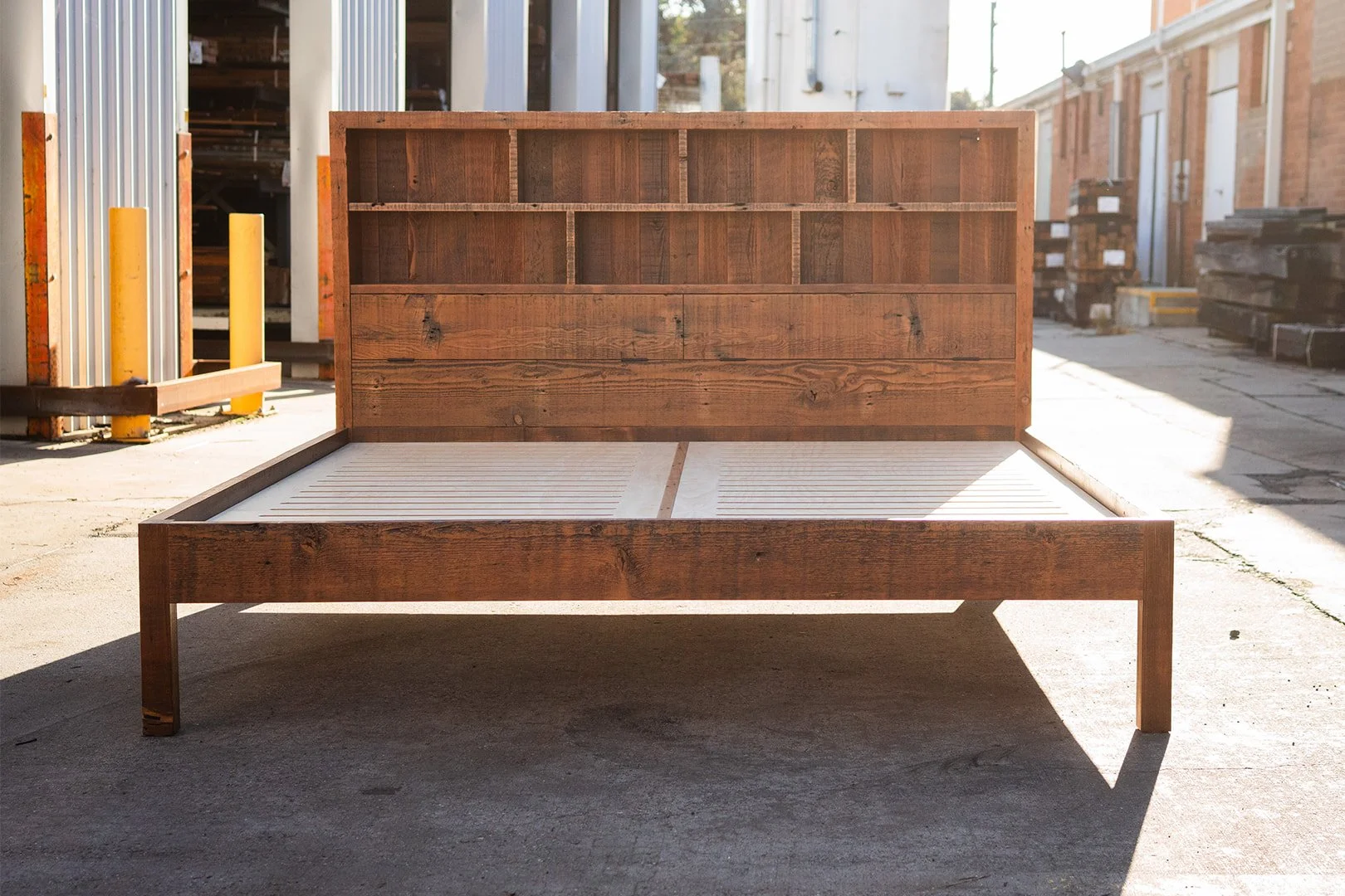 BOOKHEAD BED | Thor's Hammer