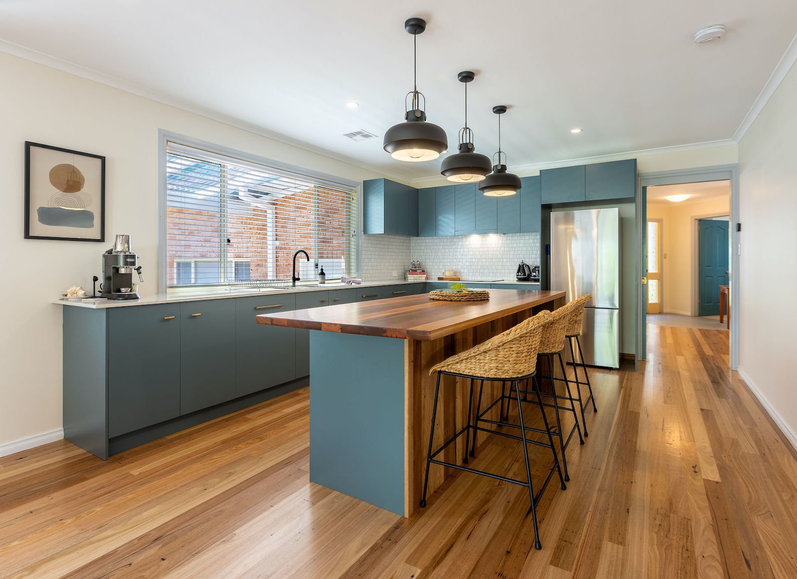 Spotted Gum Island Benchtop // Mossy Point Holiday House | Thor's Hammer