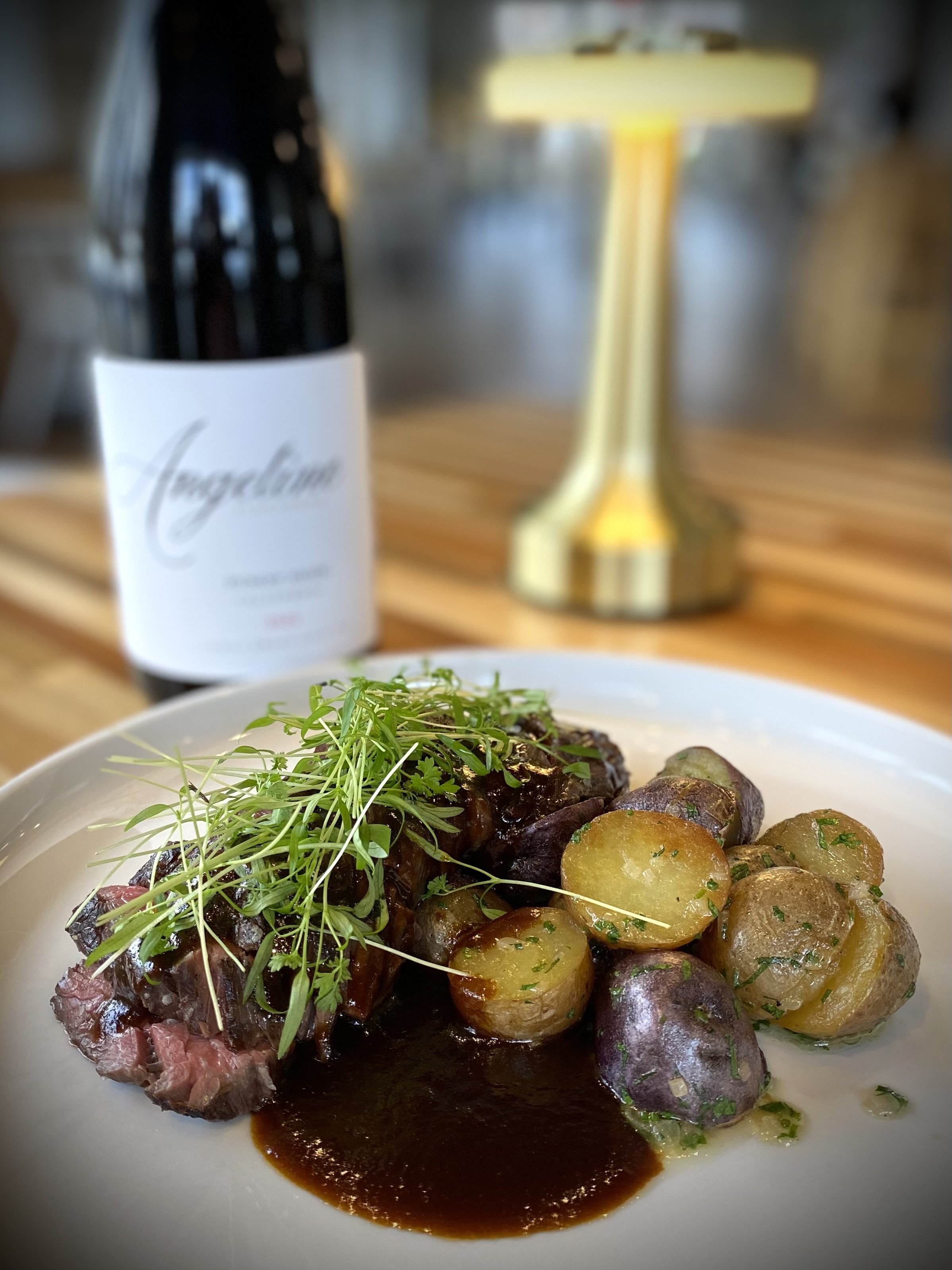 THE LOCUST TABLE - POWELL NEIGHBORHOOD CAFE