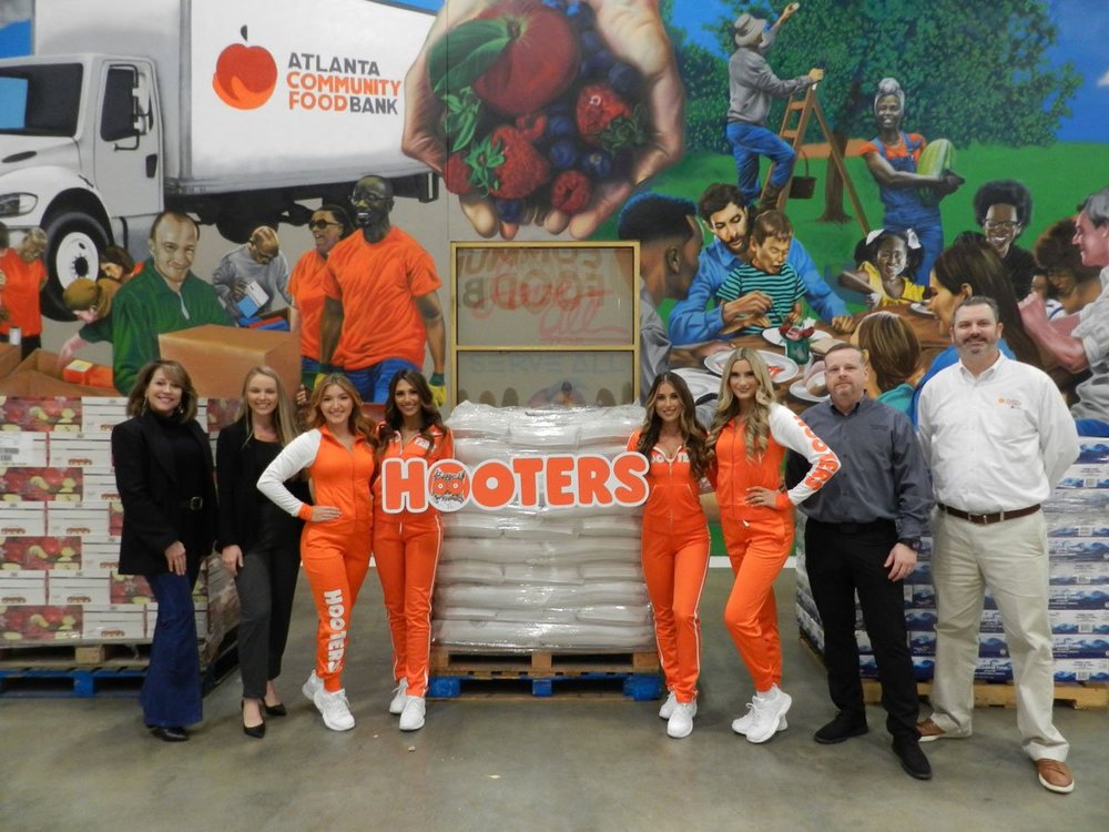 Hooters of America Donates 33,000 Meals to Atlanta Community Food Bank ...