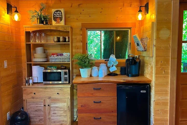 Treehouse Kitchen