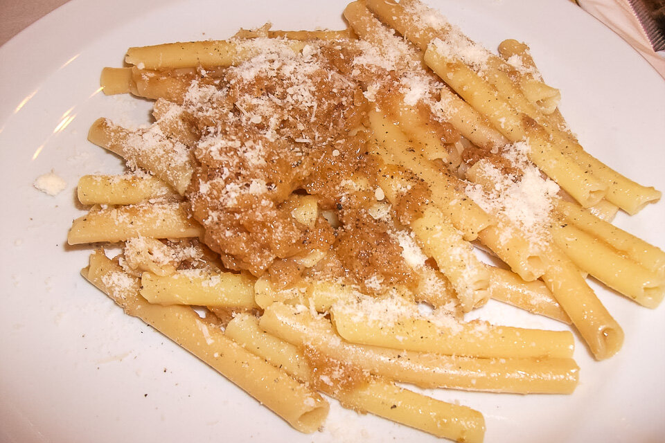 Naples Italy Food Guide: 25 Campania Food Dishes and What to Eat in ...