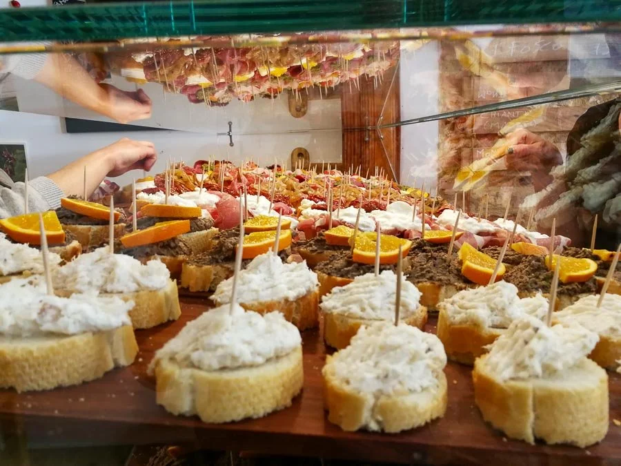 Cicchetti in Venice: What It Is And Where to Try It — Italy Foodies