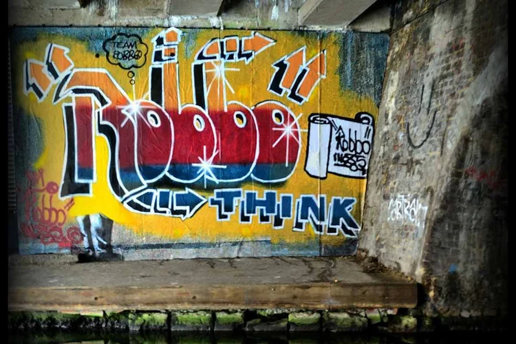 The Brawl for the Wall: A Case for Street Art’s Respect Culture—Robbo ...