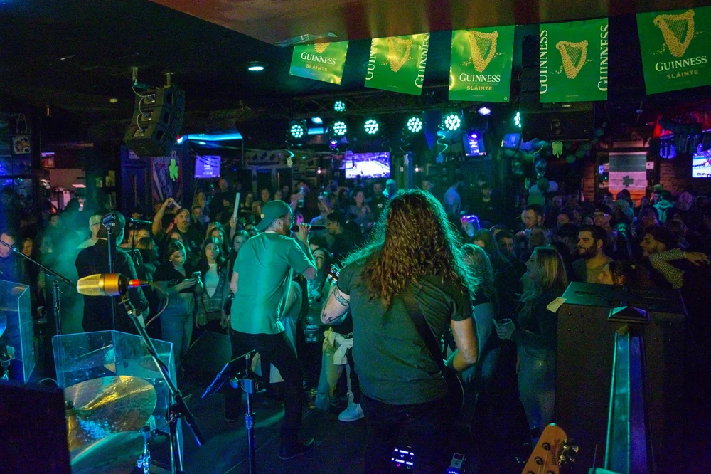About the Band — Stealing Savanah