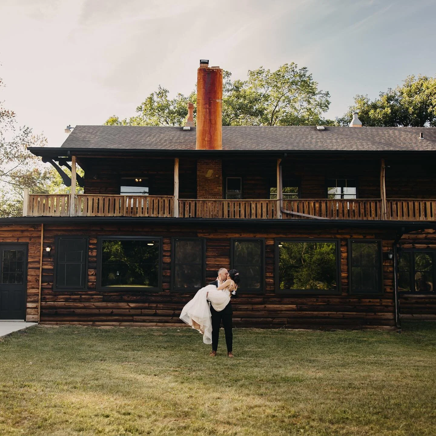 Emily + Brody — Cari Hughes Photography