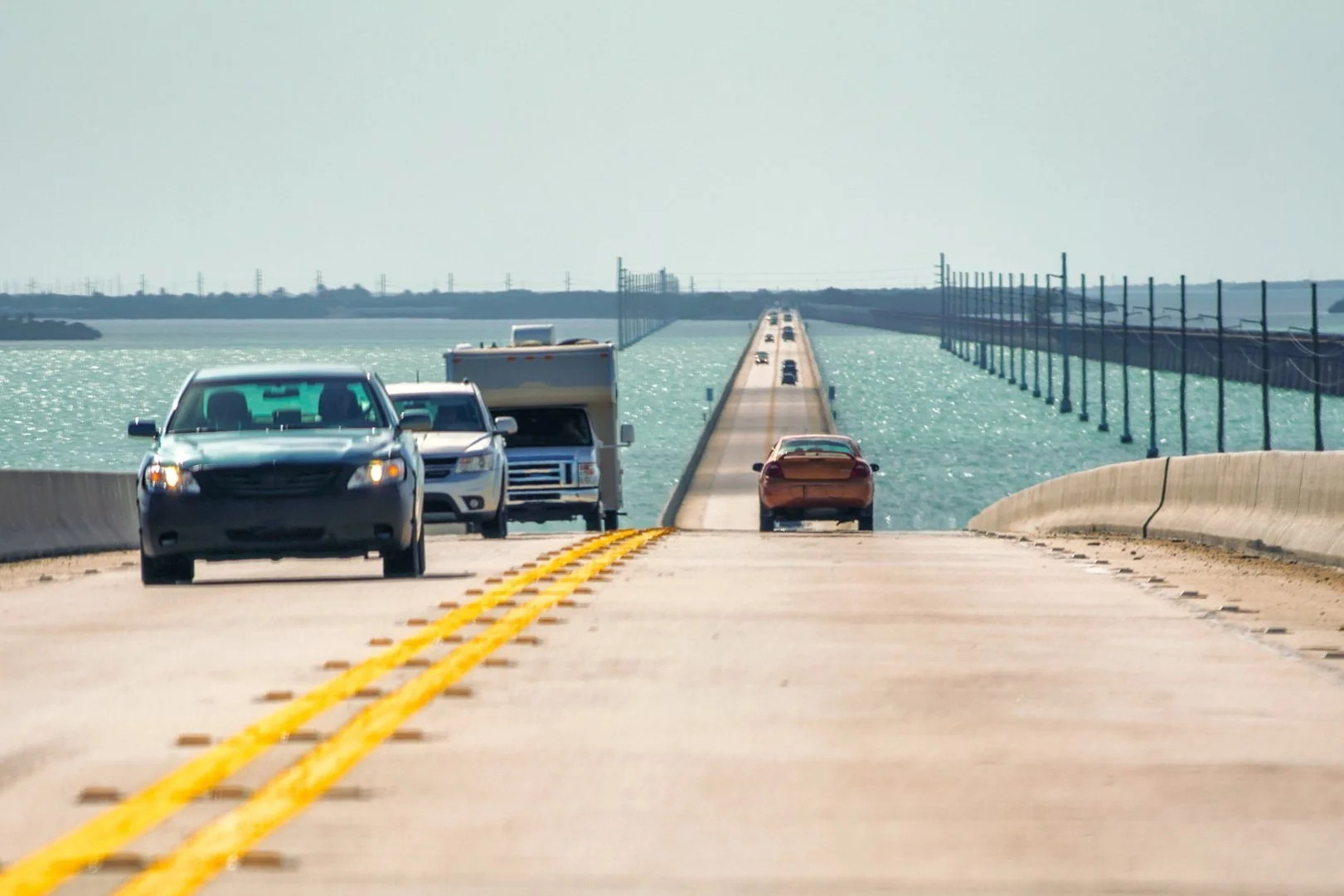 Florida's Population Boom: Riding the Wave of Paradise and Prosperity ...