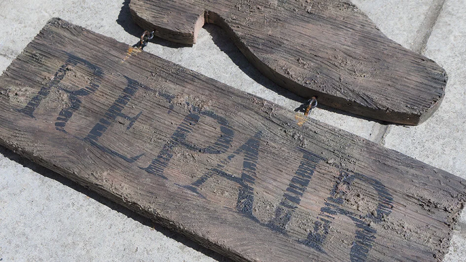 The making of a Scenic Cobbler Trade Sign — Helyn Gulley Bristol Sign ...