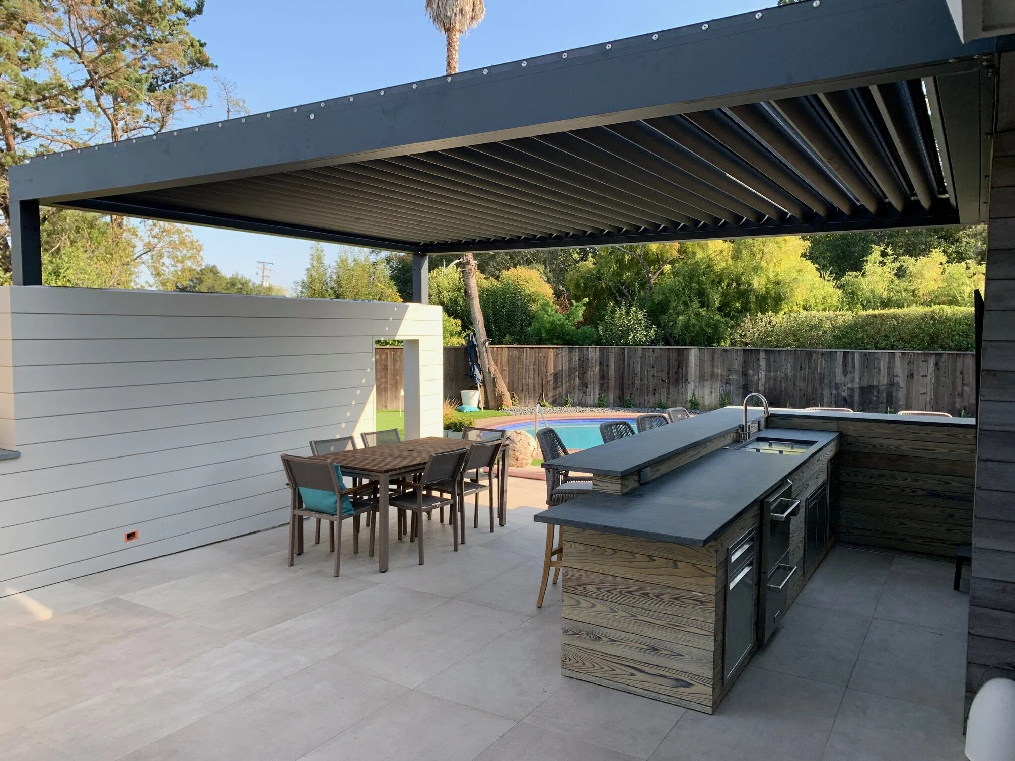BON PERGOLA