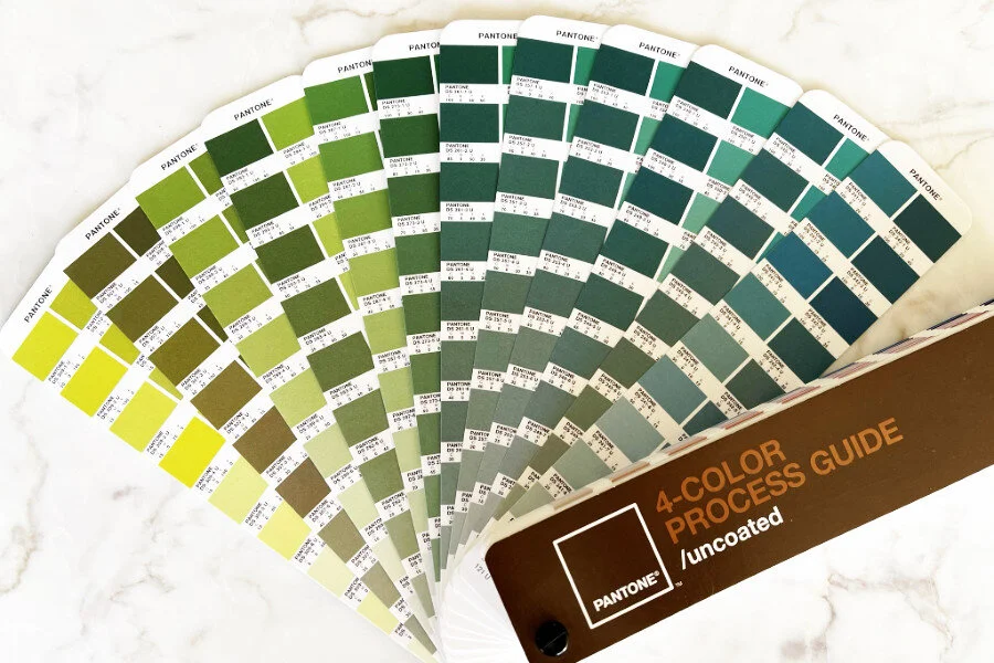 Dark Green Kitchens [Kitchen Trends 2025] — Greenhouse Studio